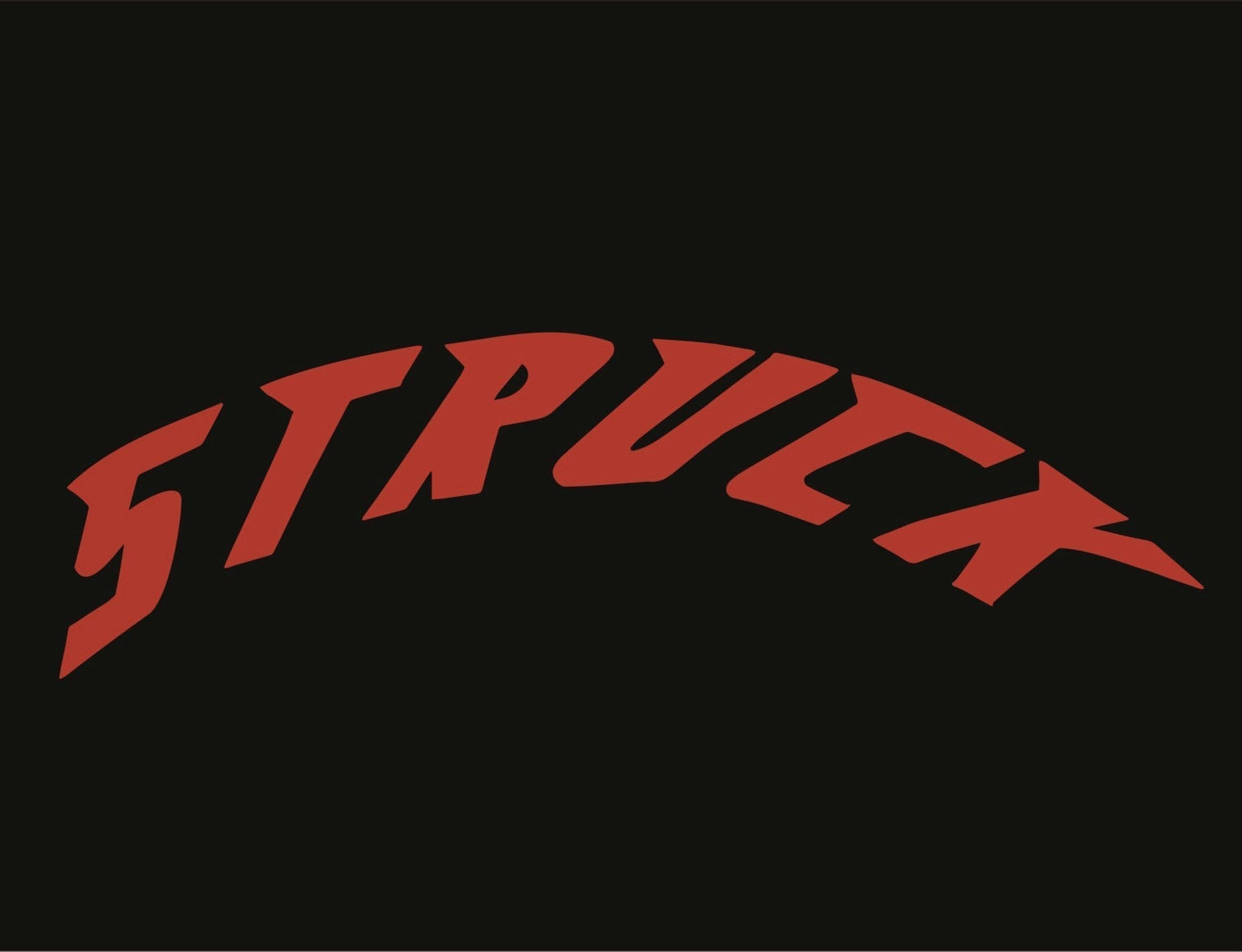 STRUCKAPPAREL